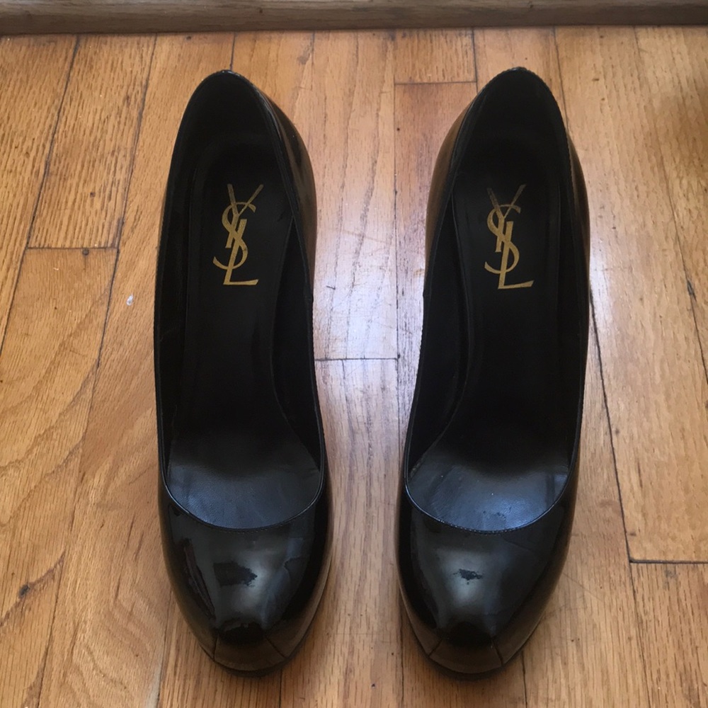 Black Patent Leather Ysl Pumps - Gem